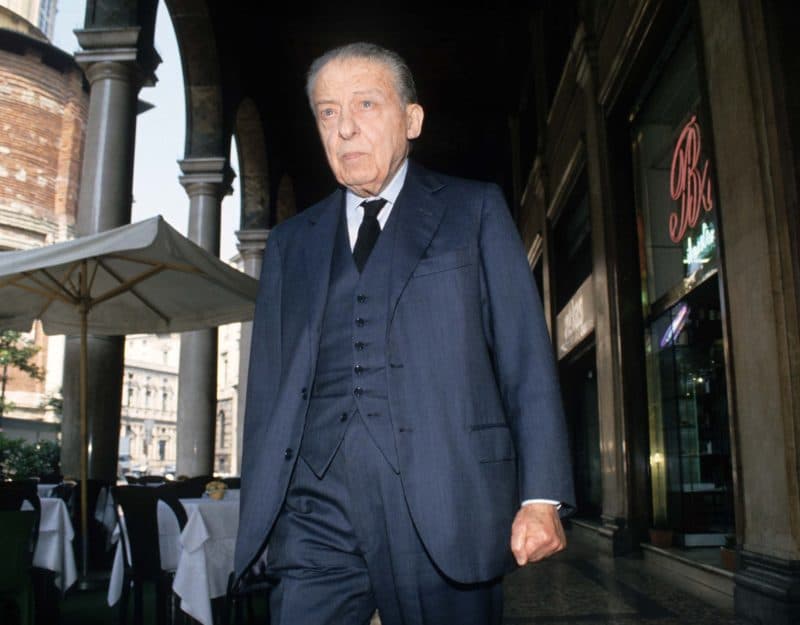 Enrico Cuccia, la lezione del banchiere a 20 anni dalla scomparsa ...