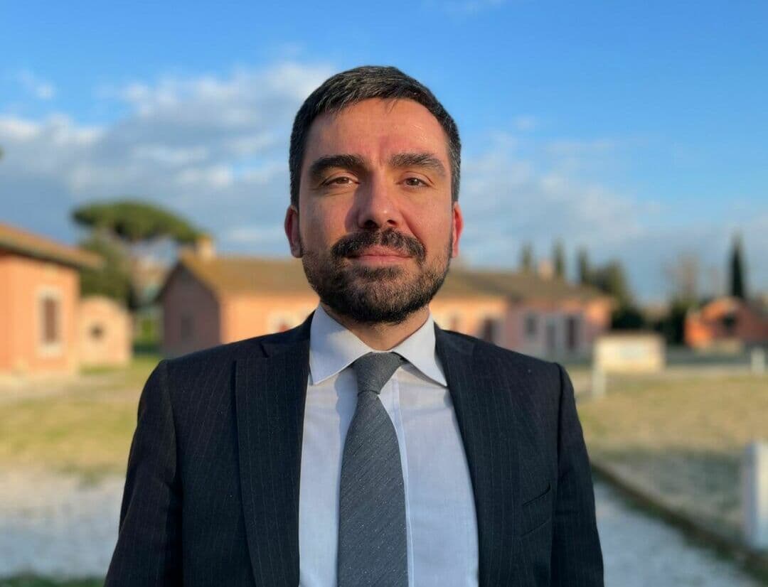 Chi è Leonardo Notarbartolo, il Lupin italiano che ha rubato milioni di ...