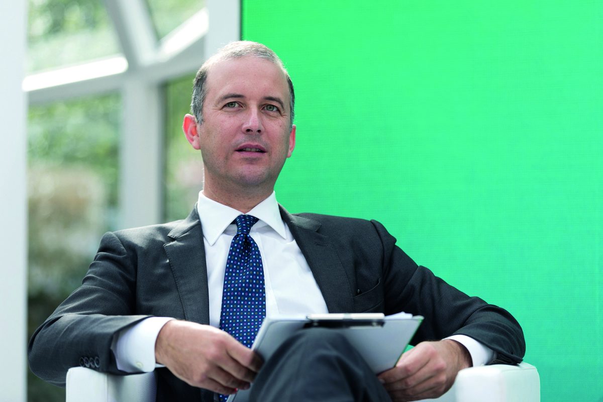 Come Marco Alverà ha aiutato Snam a diventare una delle aziende dove si ...