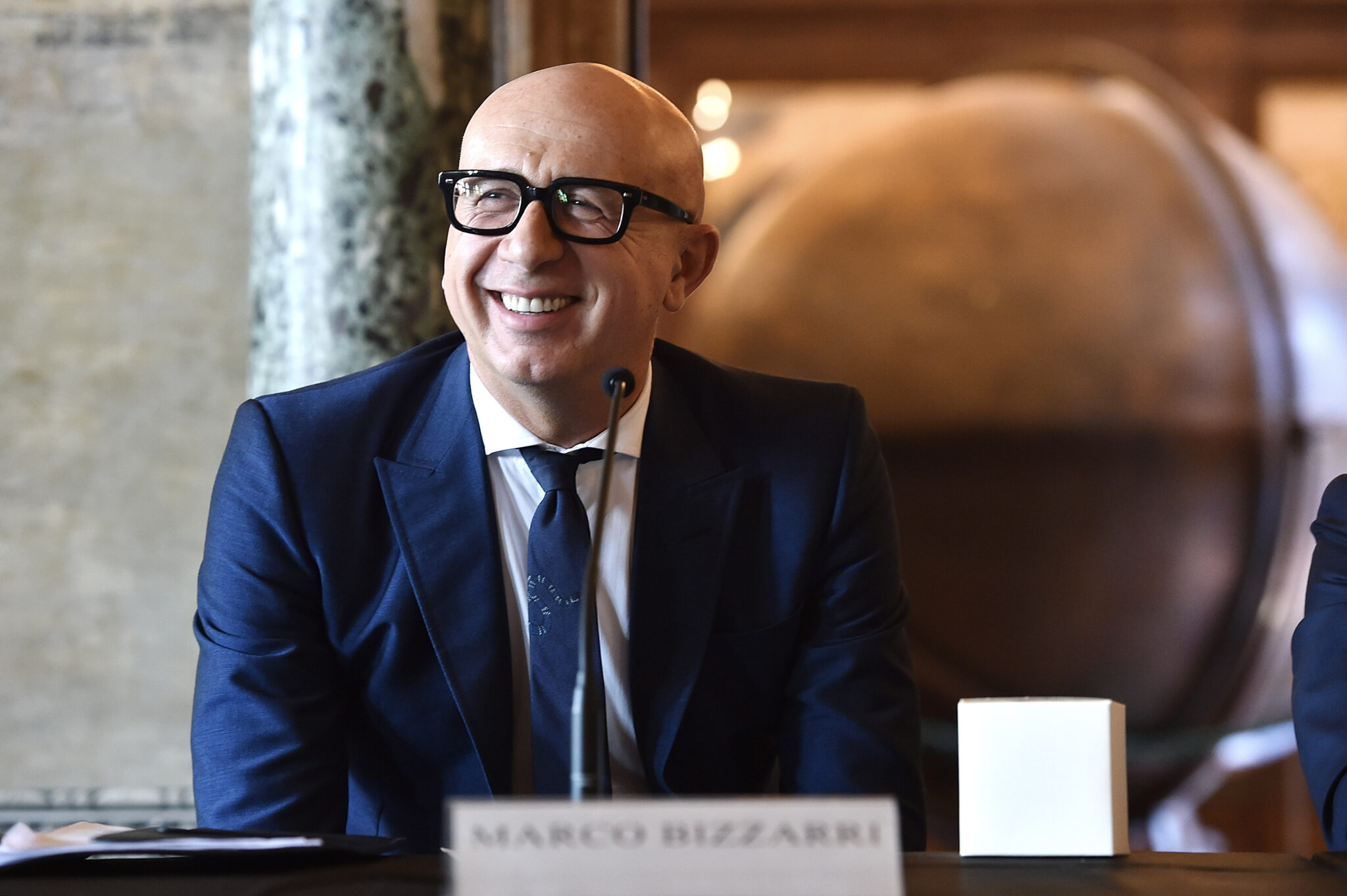 Marco Bizzarri in Ferrari? Il Cavallino guarda al mondo della moda per ...
