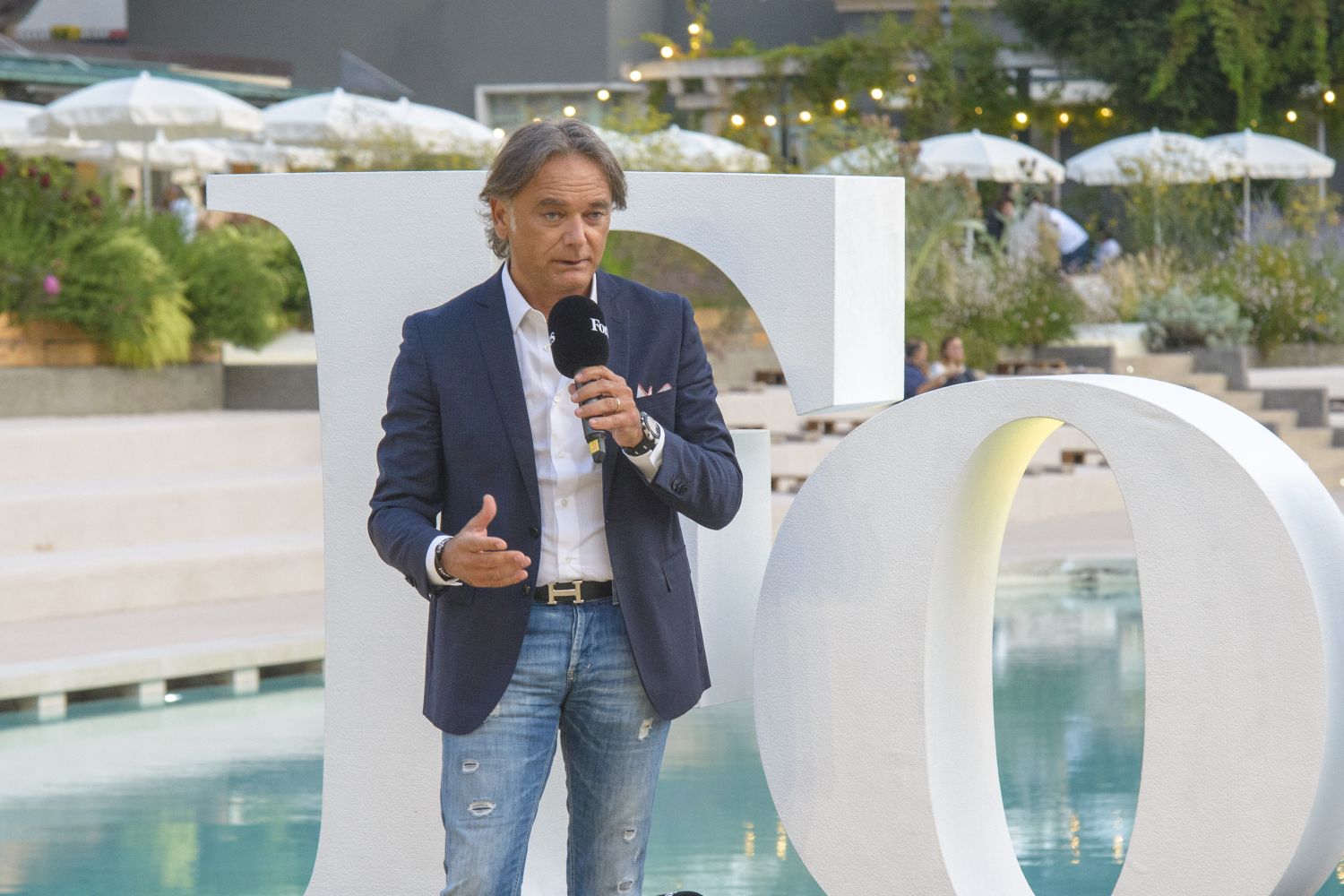 Forbes celebra i suoi Under 30 ai Bagni Misteriosi: volti e ...