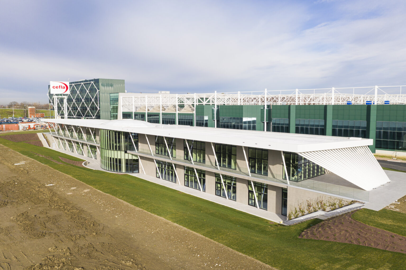 Cefla, il gruppo romagnolo leader in Europa di attrezzature odontoiatriche