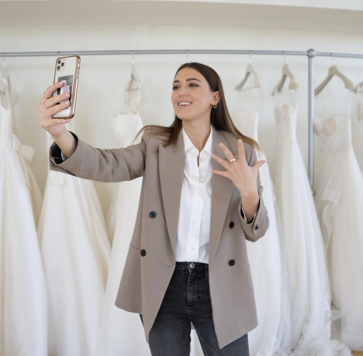 Forbes Women fa un tuffo nel mondo sposa con Alessandra Rinaudo e ...