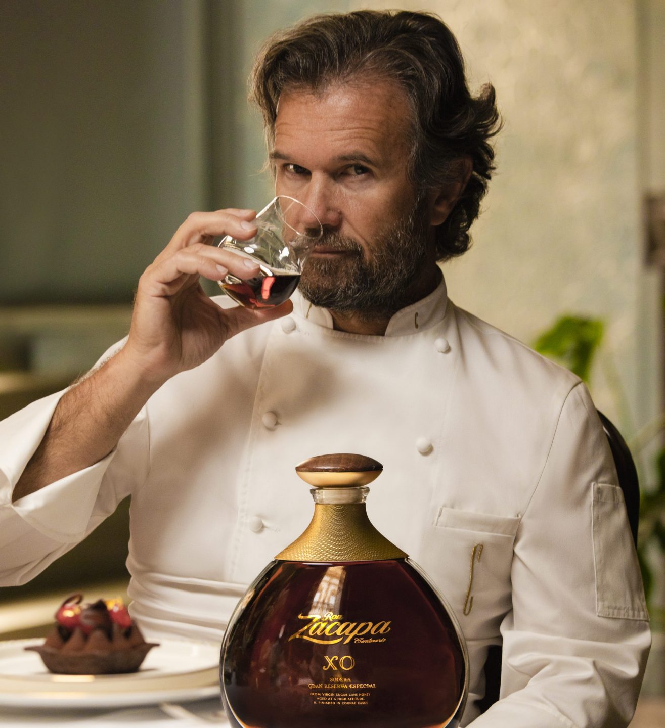 Quando il rum incontra il gusto italiano: Zacapa e Carlo Cracco insieme ...