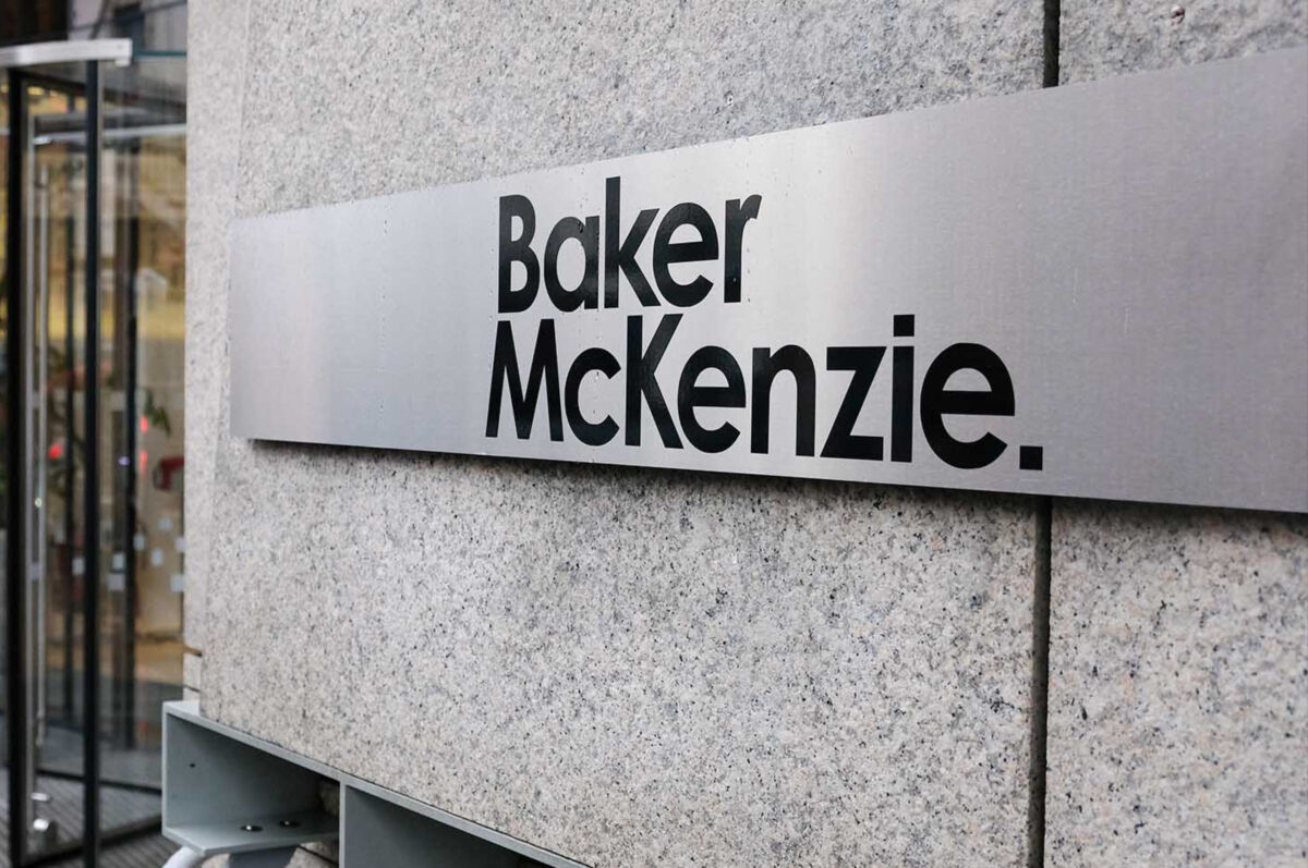 BAKER MCKENZIE - Forbes Italia